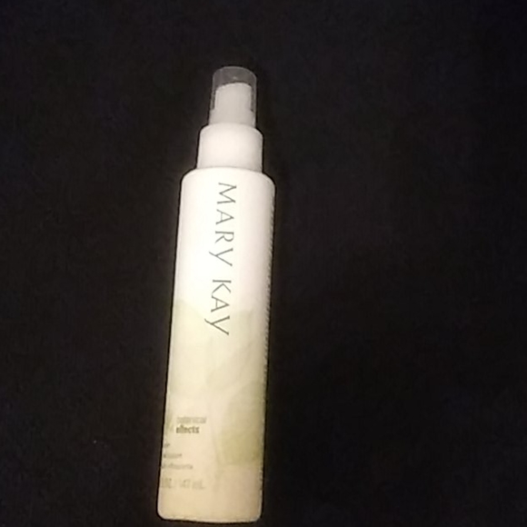 Mary Kay | Makeup | Mary Kay Botanical Effects Freshen For Normal Skin ...